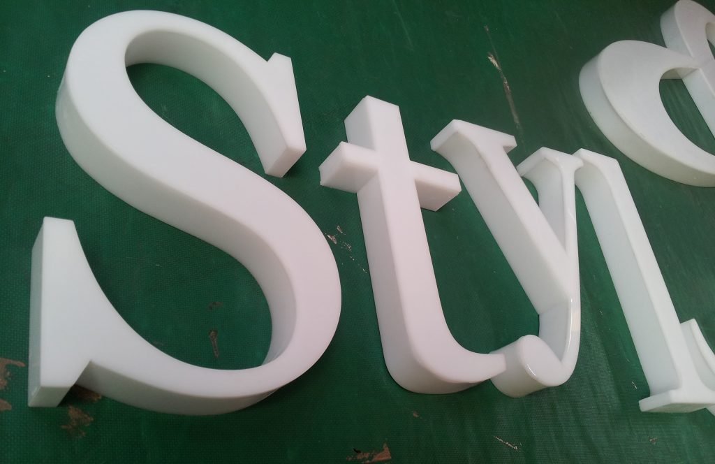 Letras acrilico iluminación led Letras individuales acrilico corte ...